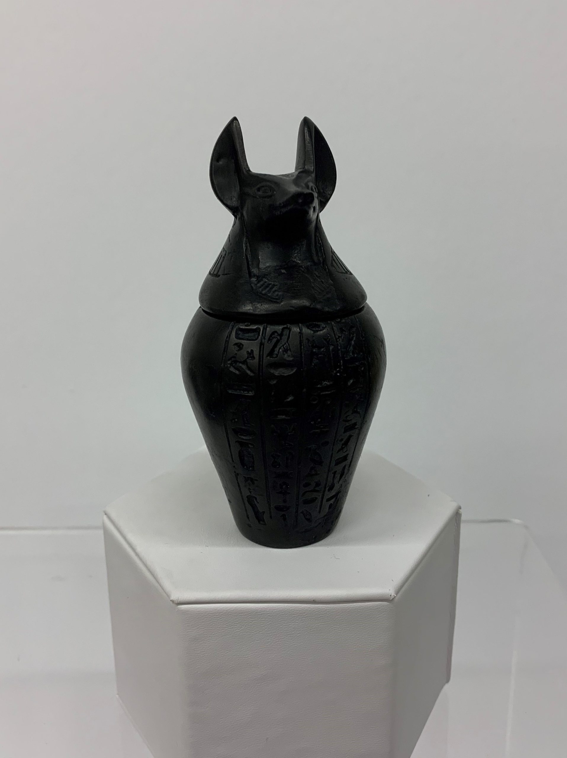 108212 – Canadian Museum of History Boutique