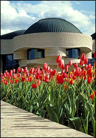 Civilization.ca - Architectural Tour of the Canadian Museum of Civilization