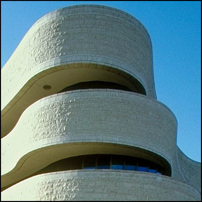 Civilization.ca - Architectural Tour of the Canadian Museum of Civilization